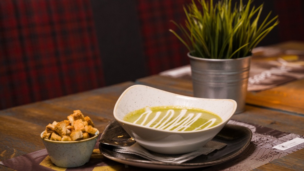 Meniu Restaurant | KLANdestin Titan